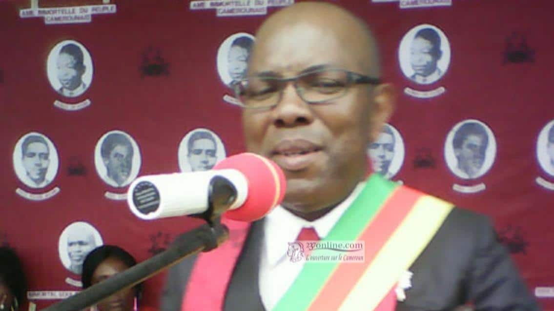 Nyong- Ekélé: Sacré hommage de l’hon. Bapooh Lipot au regretté Augustin ...