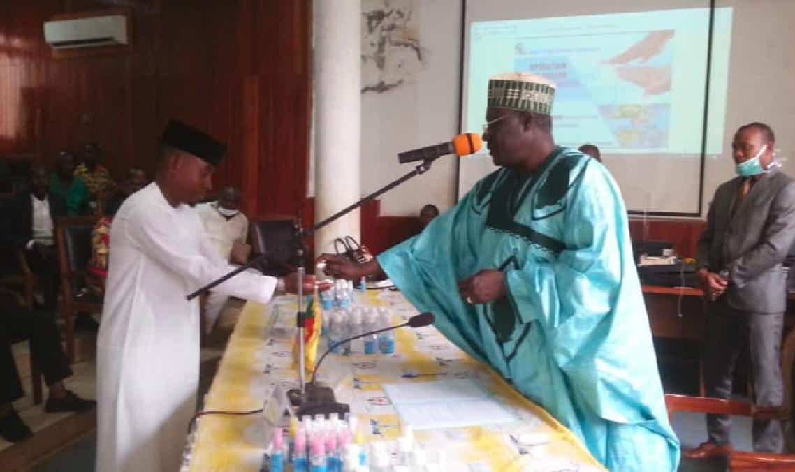 Cameroun-Coronavirus : L'association Local Youth Corner fait un don au ...