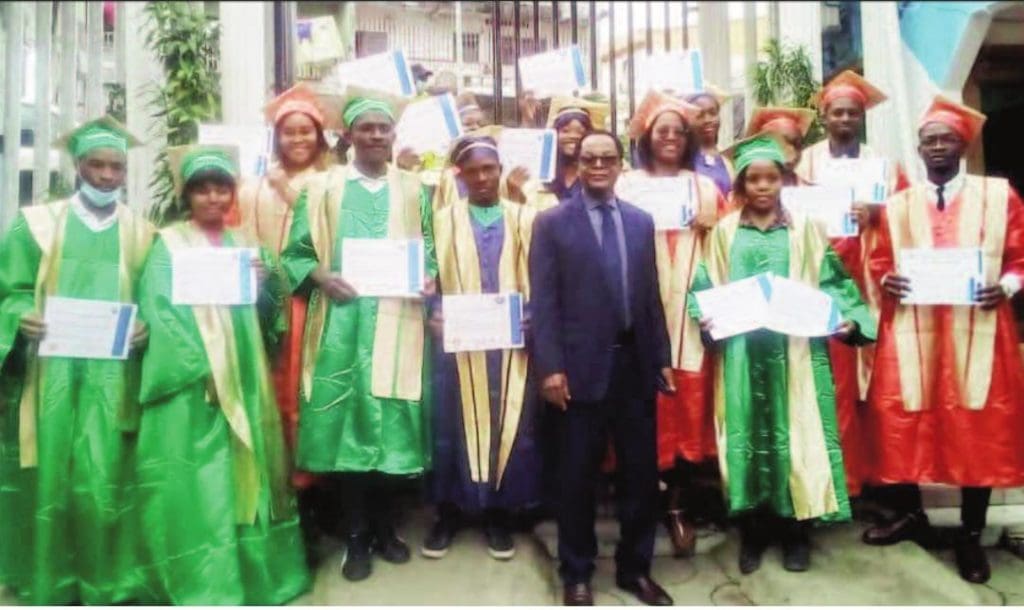 Cameroun - Formation professionnelle : Les diplômes de l’Iues/Insam ...