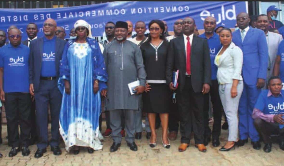 Cameroun : Camtel signe une convention avec 24 distributeurs ...