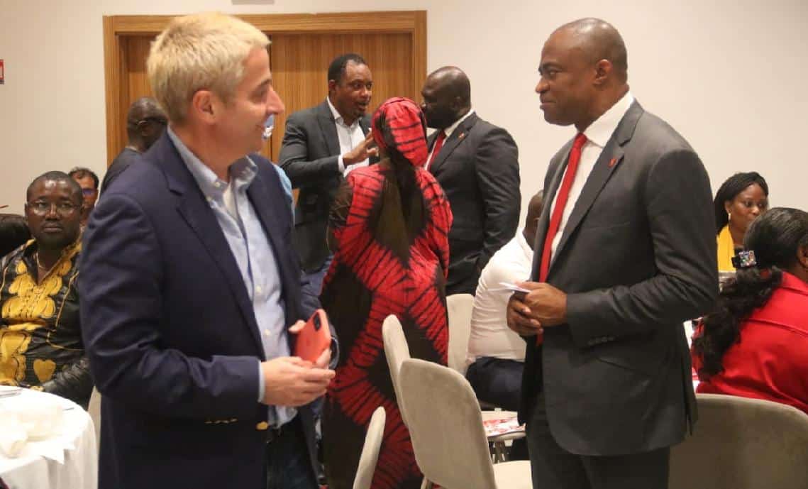 Le directeur général du groupe UBA visite le Cameroun - 237online.com